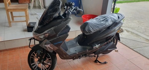 Jual sepeda motor listrik POLYTRON Fox R murah - Pusat Sepeda Listrik